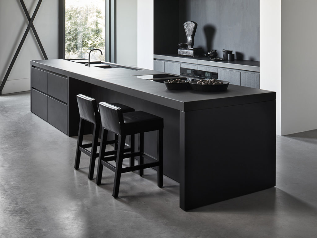 SAAR kitchen & bar stool - Studio Piet Boon