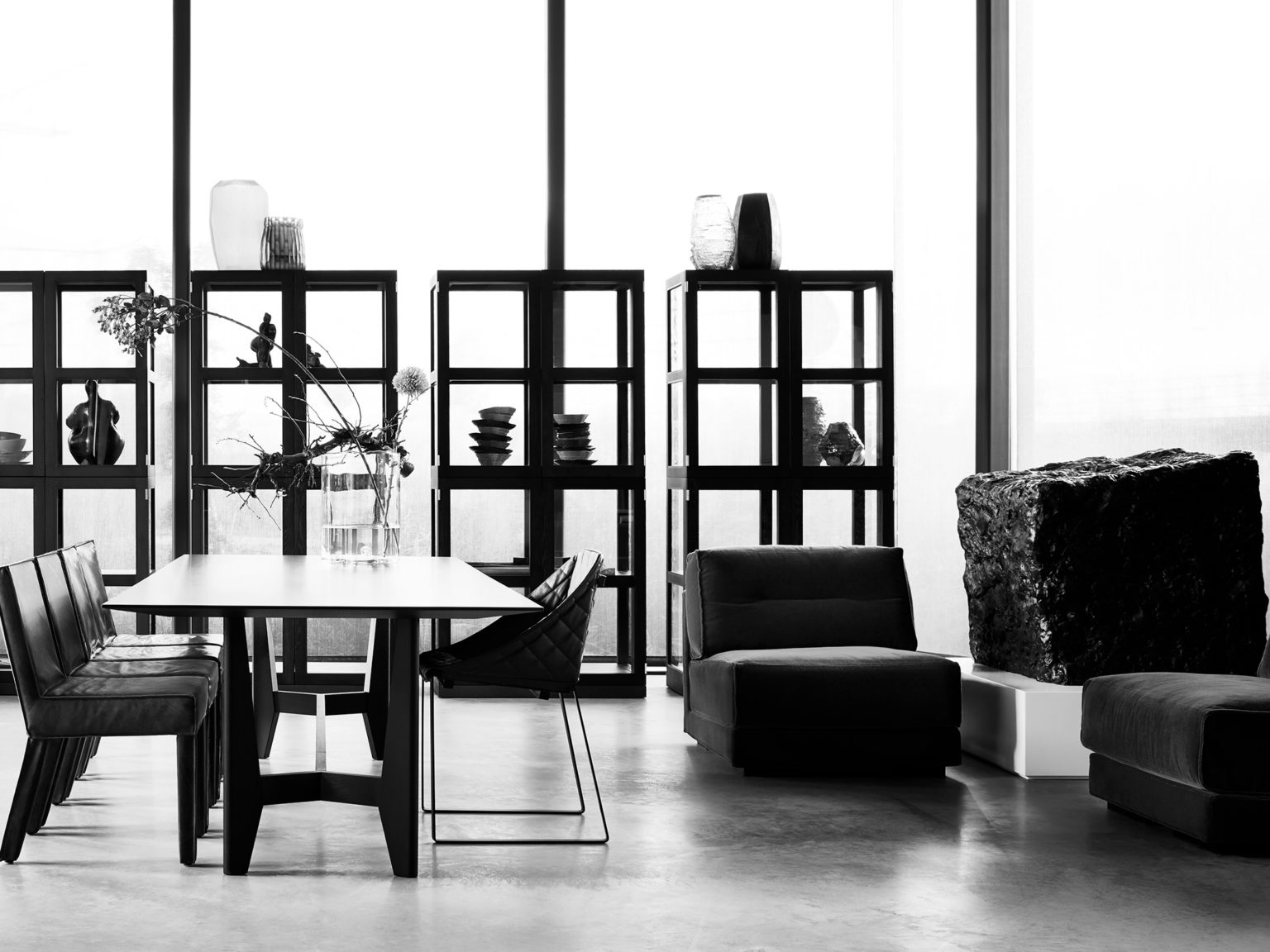 YKE dining table - Studio Piet Boon