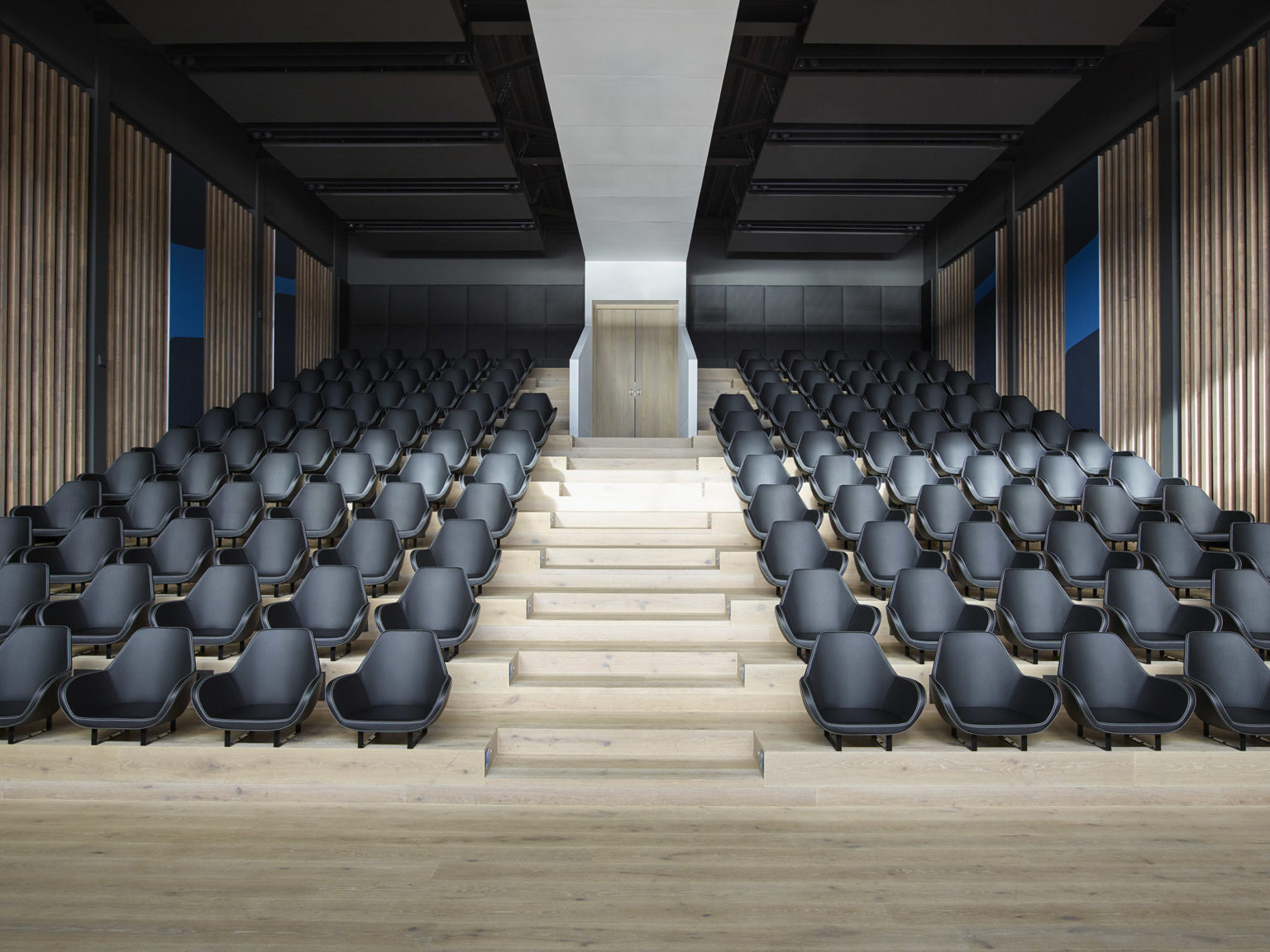 Delta Lloyd Headquarters - Studio Piet Boon