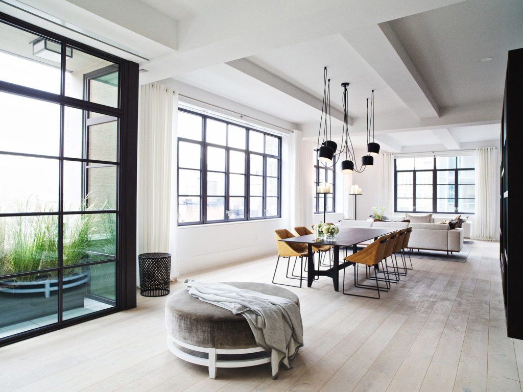 YKE dining table - Studio Piet Boon