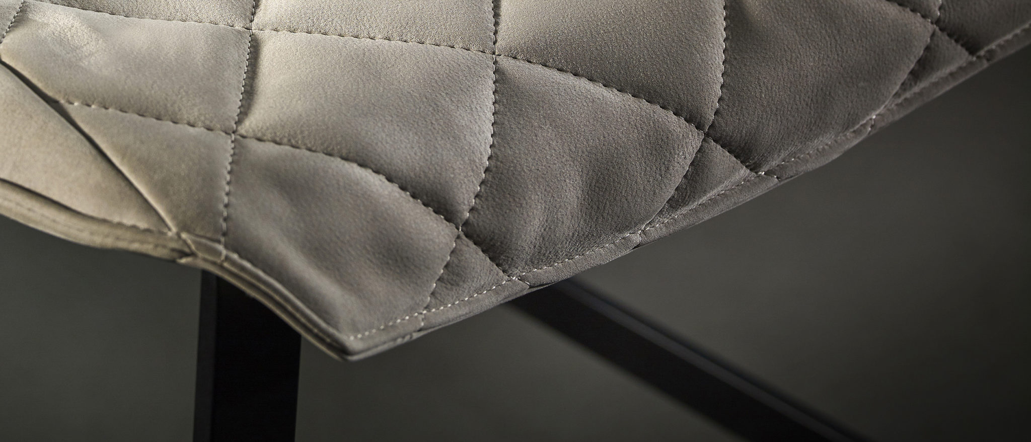 KEKKE kitchen & bar stool - Studio Piet Boon