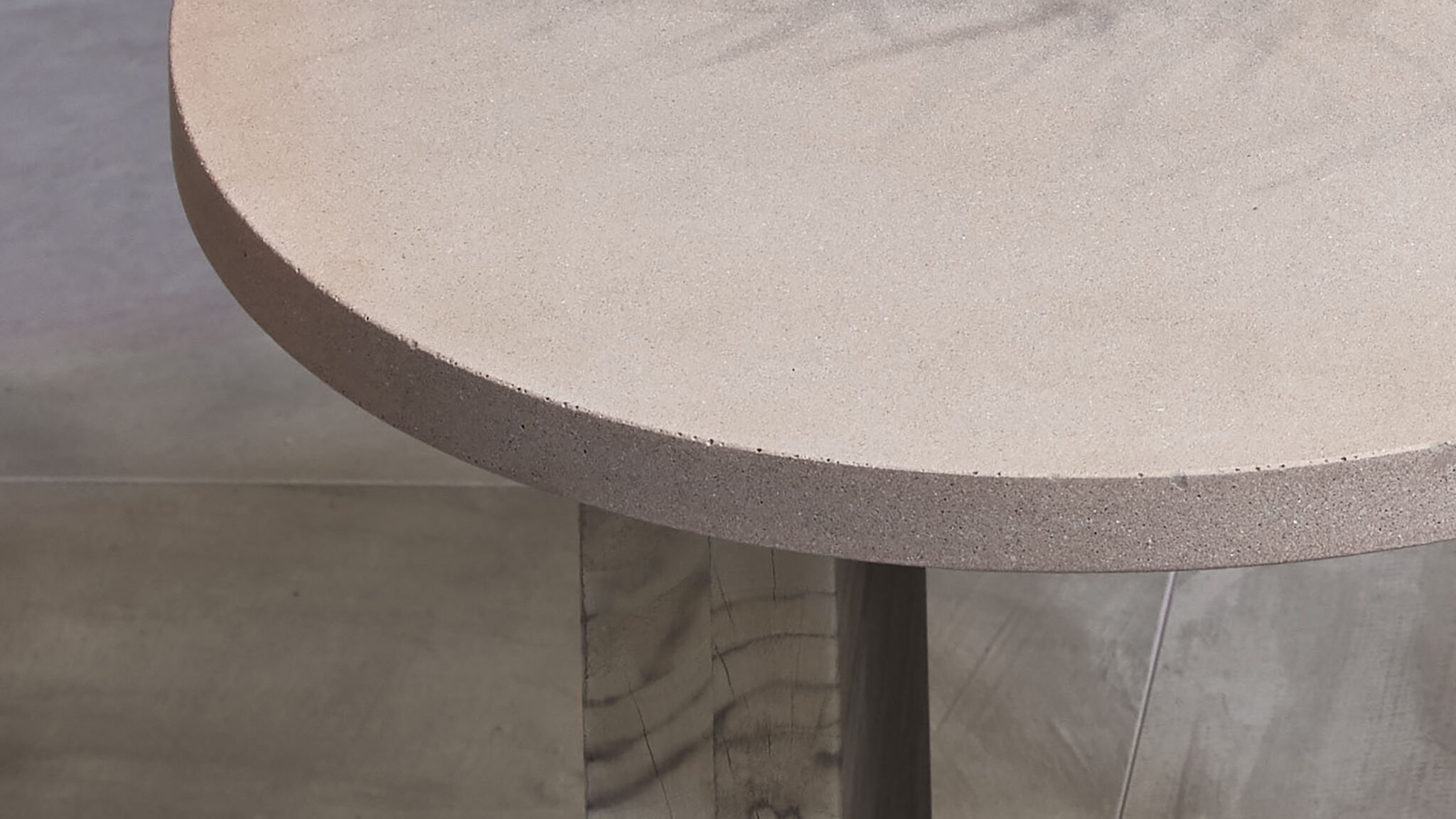 RAF side table - Studio Piet Boon