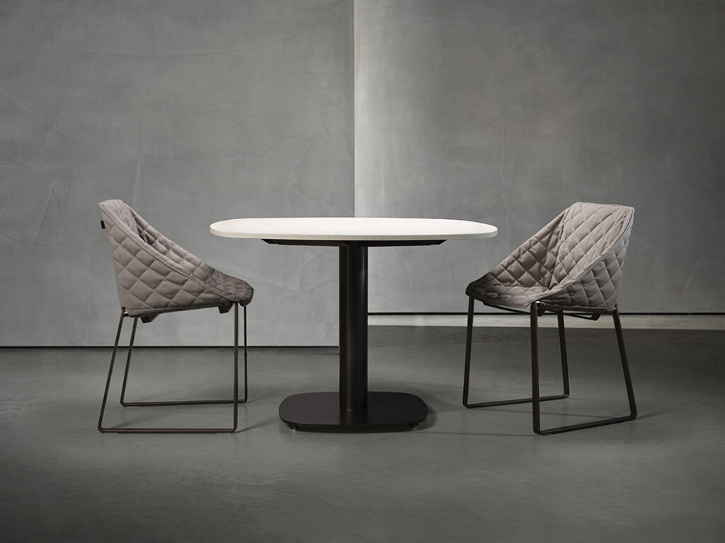 KEKKE outdoor chair - Studio Piet Boon