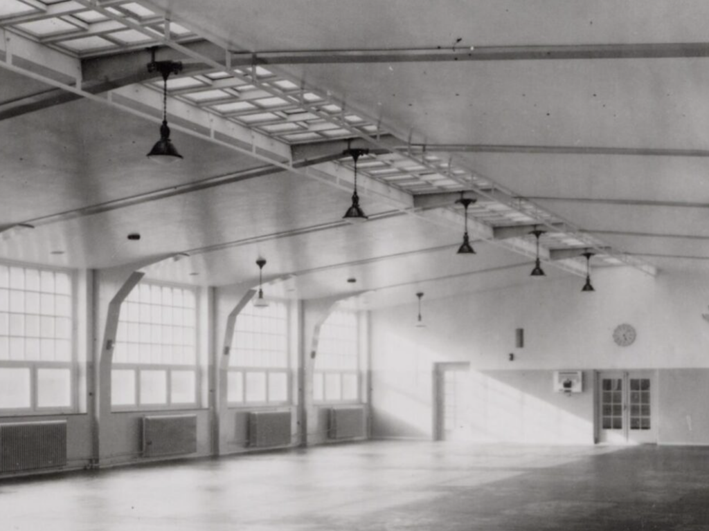 Apartment complex: De Centrale - Studio Piet Boon